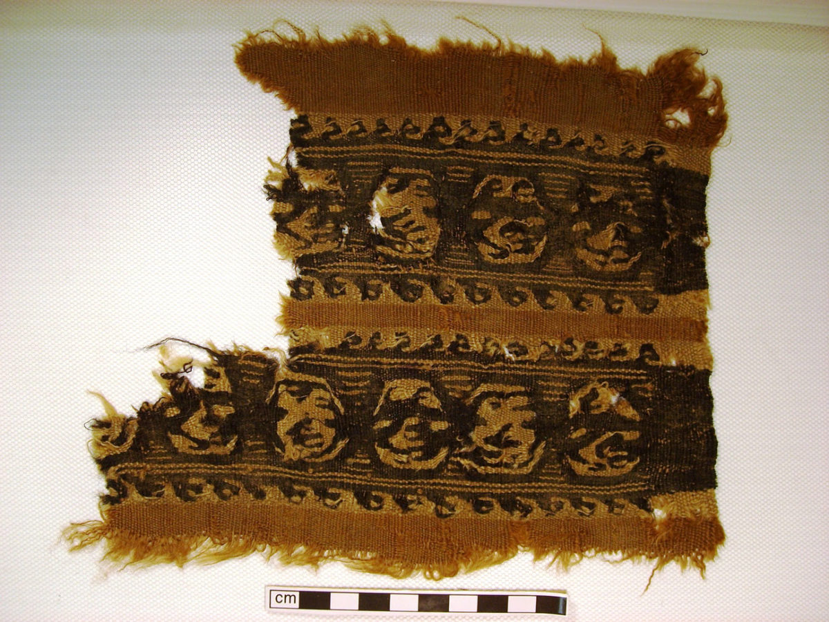 Ancient Egyptian wool fragment from Oxyrhynchus dated AD 395 - 642 ...